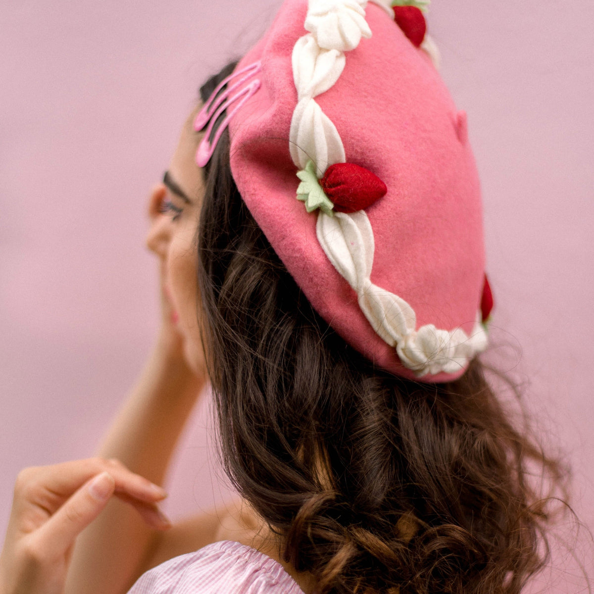 Pink Velvet Cake Beret – Elleni the Label
